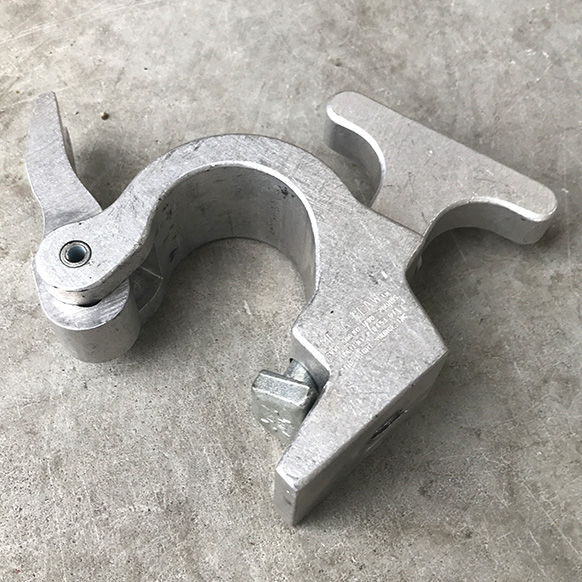 Tweedehands Light Source Mega-Claw 50mm WLL 500kg kopen? | Stage Roads