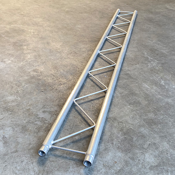 Tweedehands Global Truss F22 ladder 200 cm kopen? | Stage Roads
