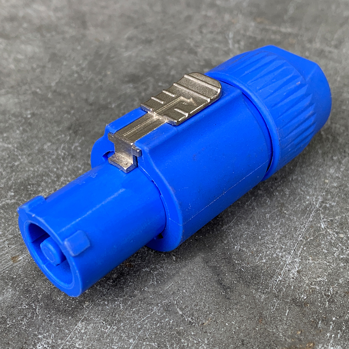 Tweedehands Neutrik powercon NAC3FCA connector kopen? | Stage Roads